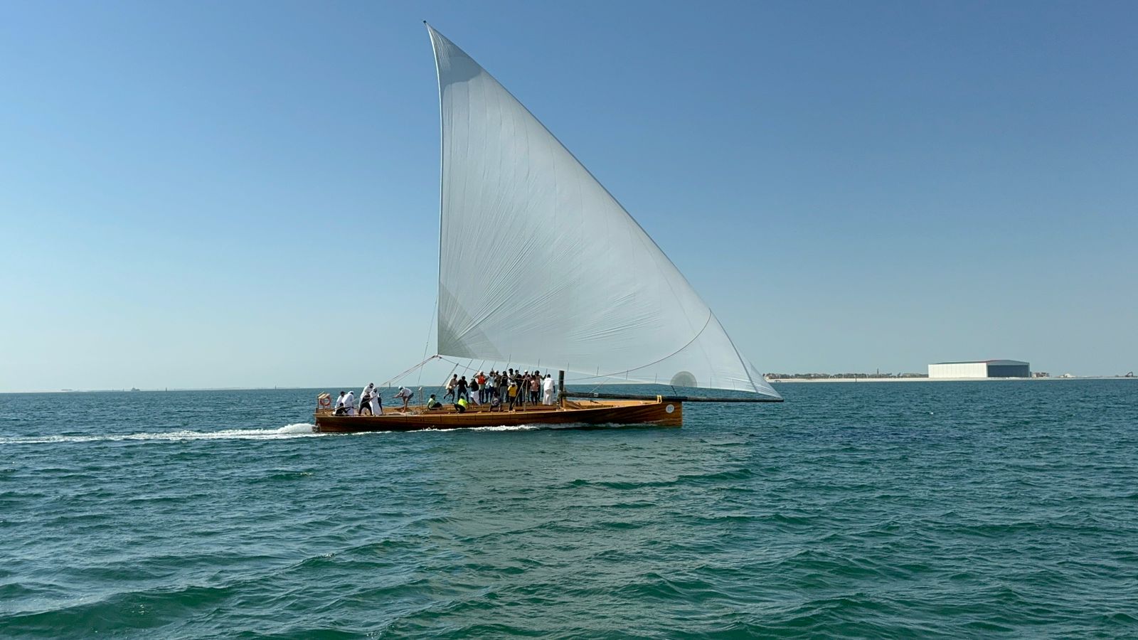 DHOW SAILS – LOONG SAILS-UK LIMITED