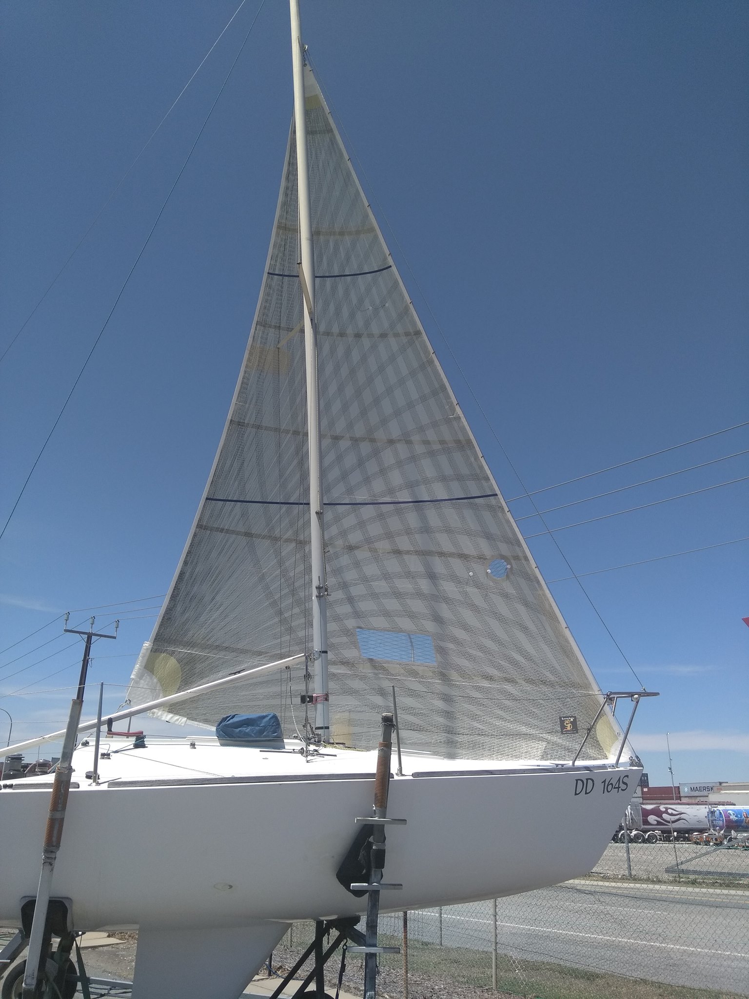 HEADSAILS – LOONG SAILS-UK LIMITED